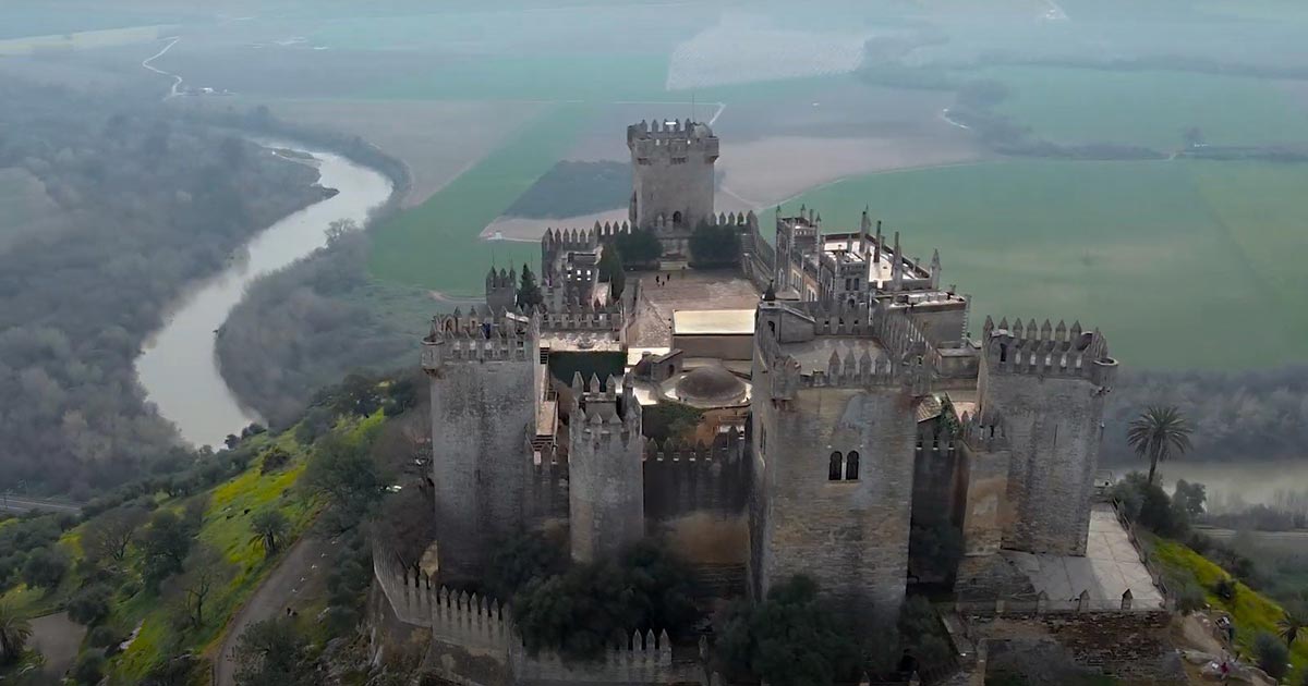 Excursión al Castillo de Almodóvar (Córdoba) | Andalucía 360